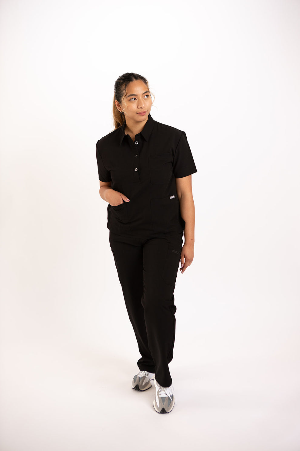 CLASSIC POLO NECK WOMEN'S SCRUB TOP (BLACK) – Zzuri Medical Scrubs